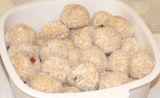 Oundé – delicious ground rice savouries – Taste of Mauritius