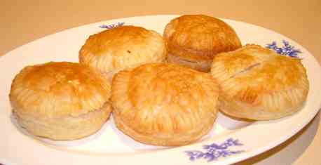 Paté chaud with minced beef and bacon – Taste of Mauritius