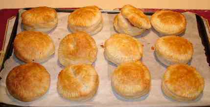 Paté chaud with minced beef and bacon – Taste of Mauritius